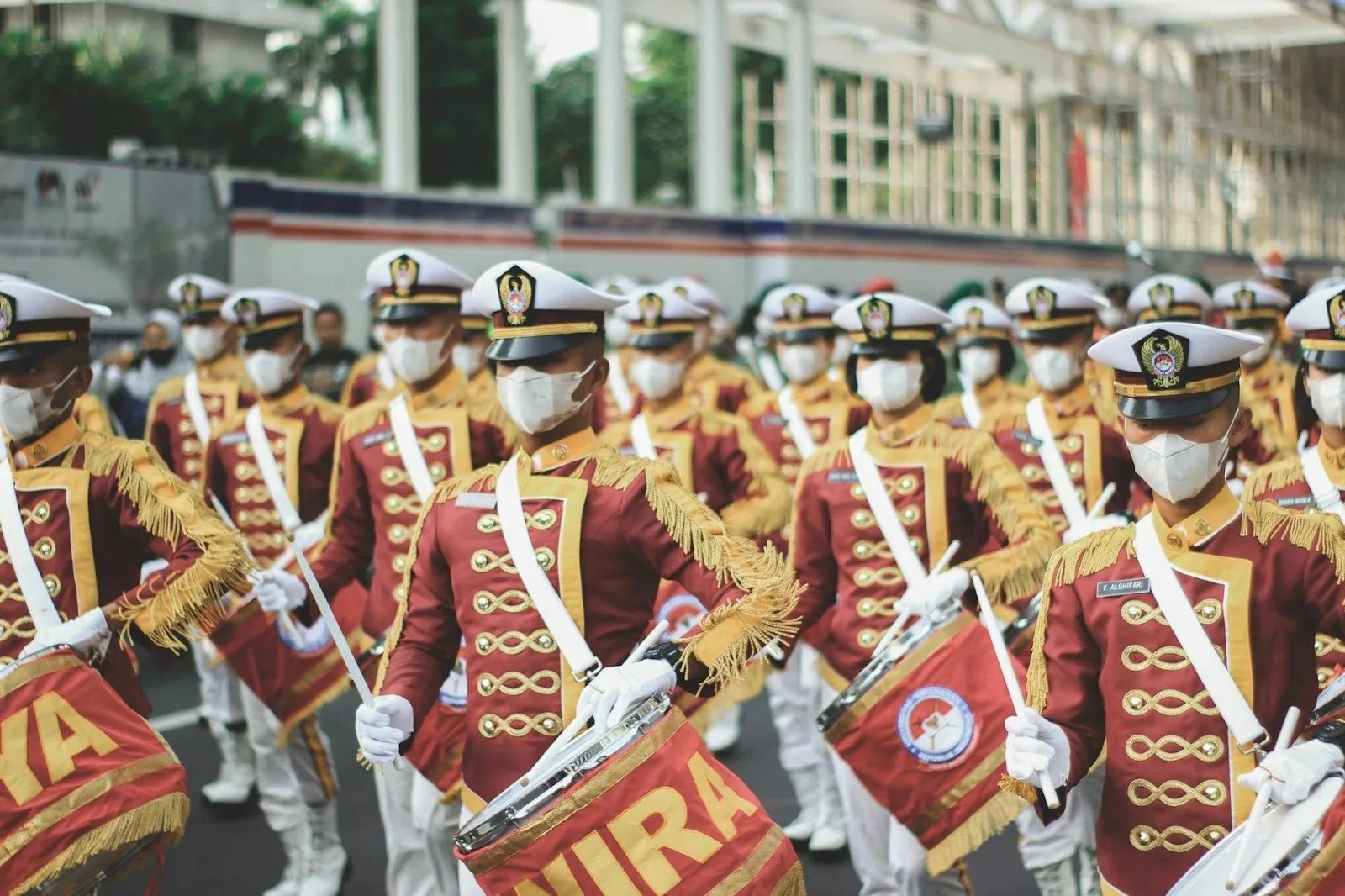 This Is How Military Bands Stir Emotion With Every Note - Guidesify
